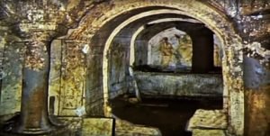 A few random images of Rome’s catacombs frescoes – Sola Rey